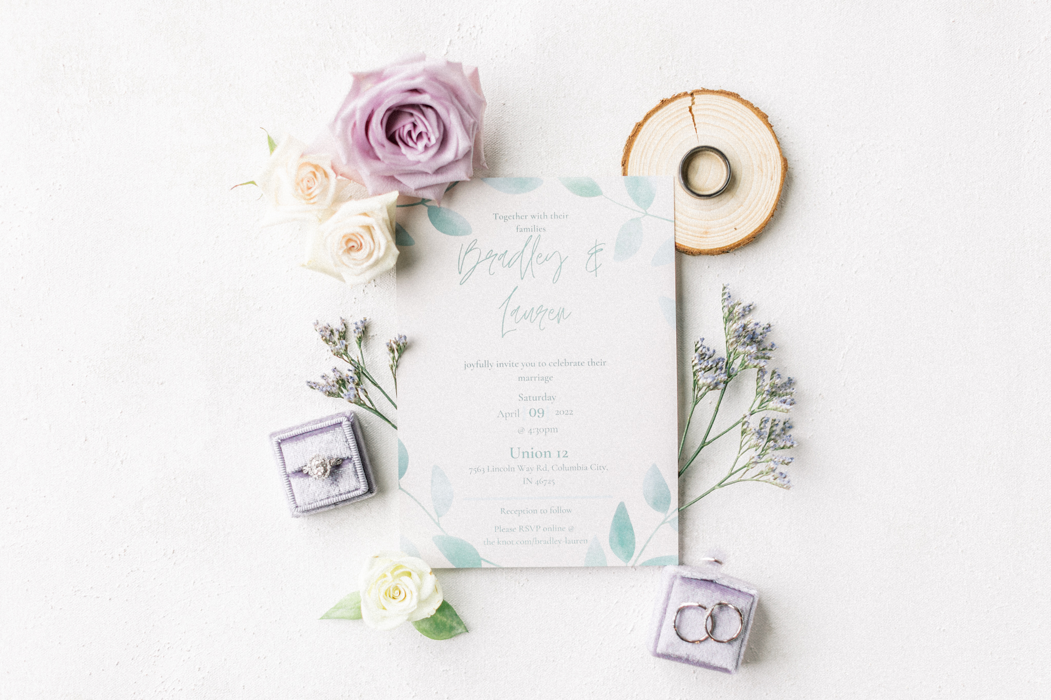 A Lavender + Navy Blue Spring Wedding at Union 12 | Mr + Mrs Lavy