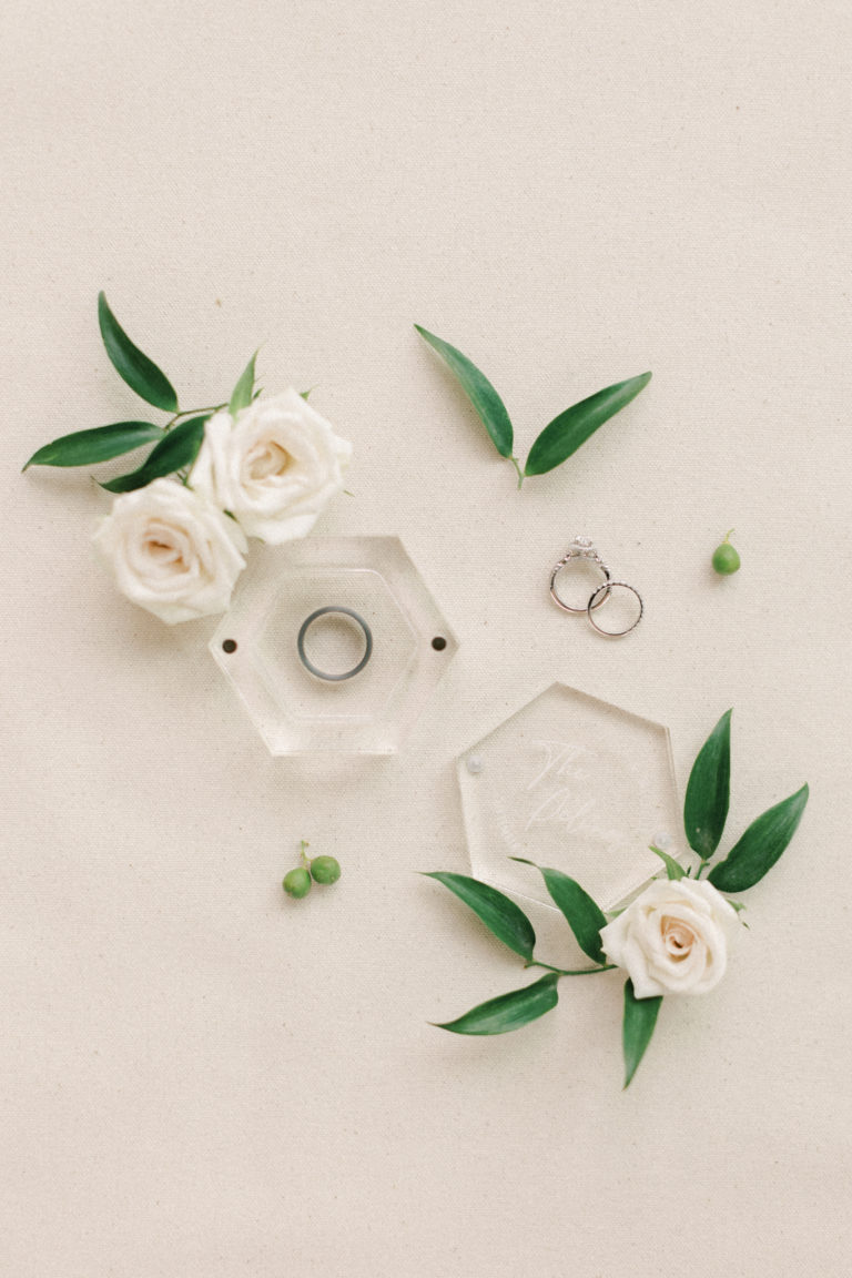 A Traditional Michigan Wedding in Grand Rapids | Michelle + Vince