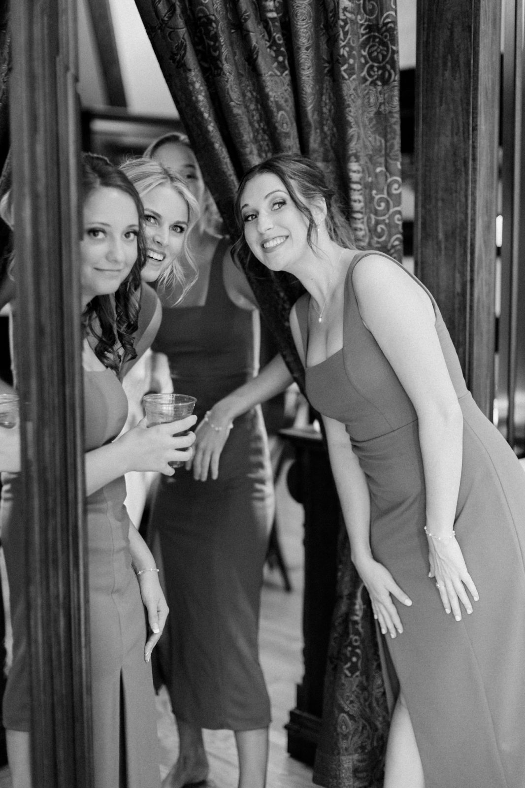 A Late Summer Wedding at Lizton Lodge in Indiana | The Holtzes