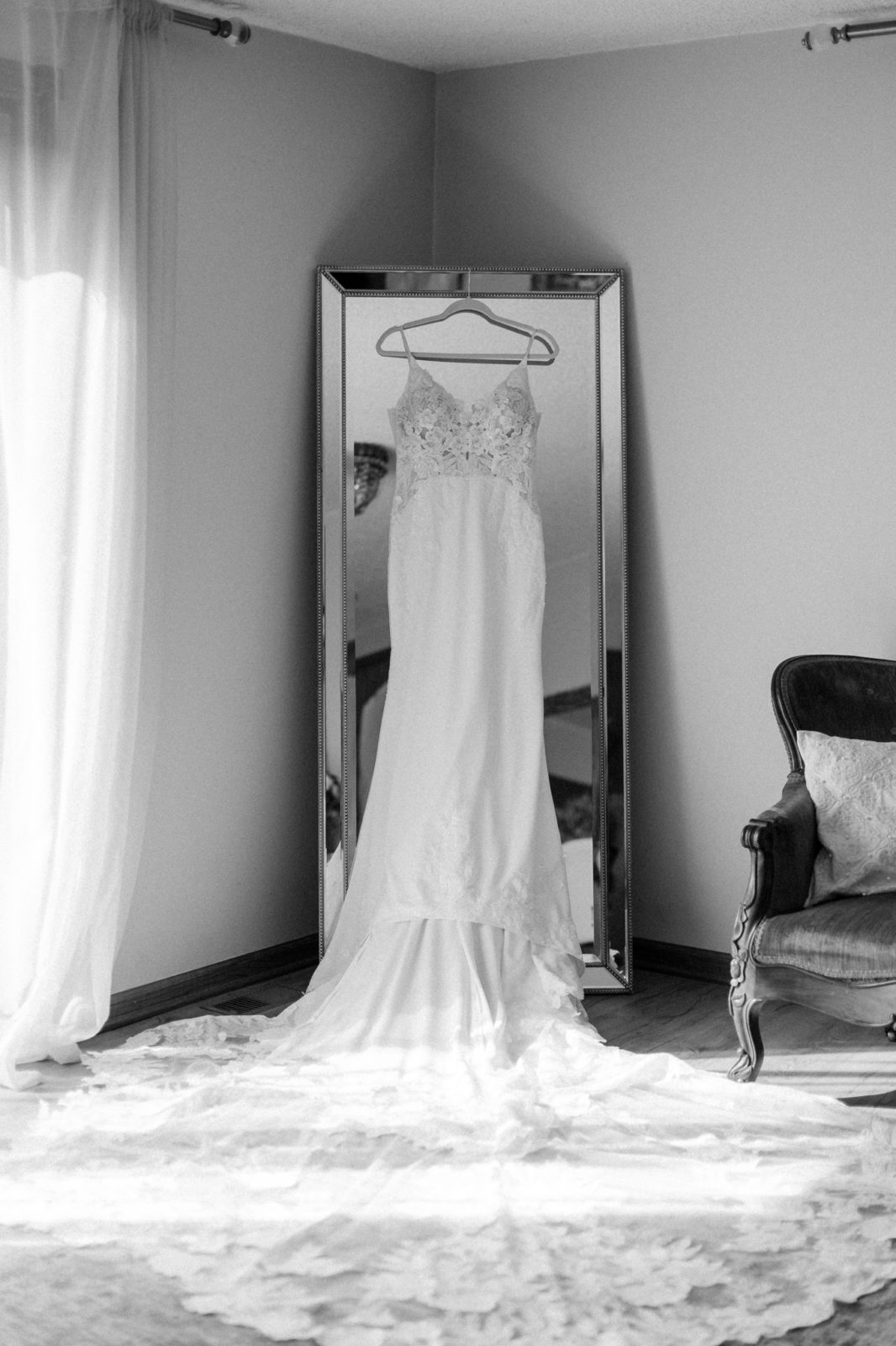A Romantic Fall Wedding at Gable Hill | The Roth's