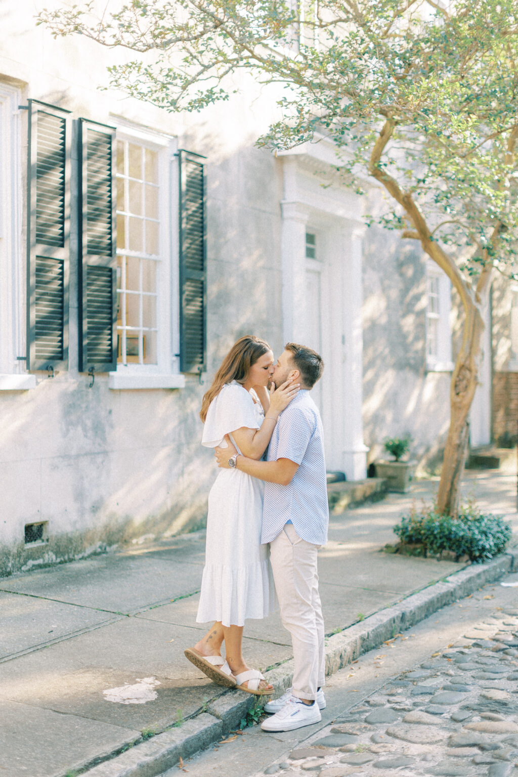 A Romantic Charleston, South Carolina Engagement Session