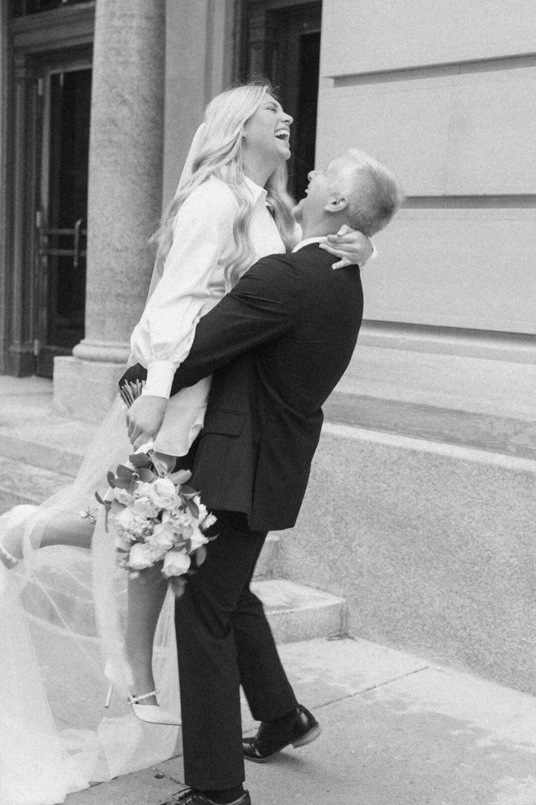 A Chic & Stylish City Engagement Session in Indiana