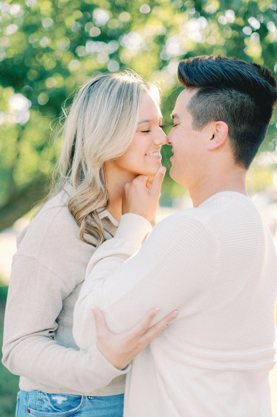 A Bubbly Engagement Session on Lake Michigan | Haley + Andrew
