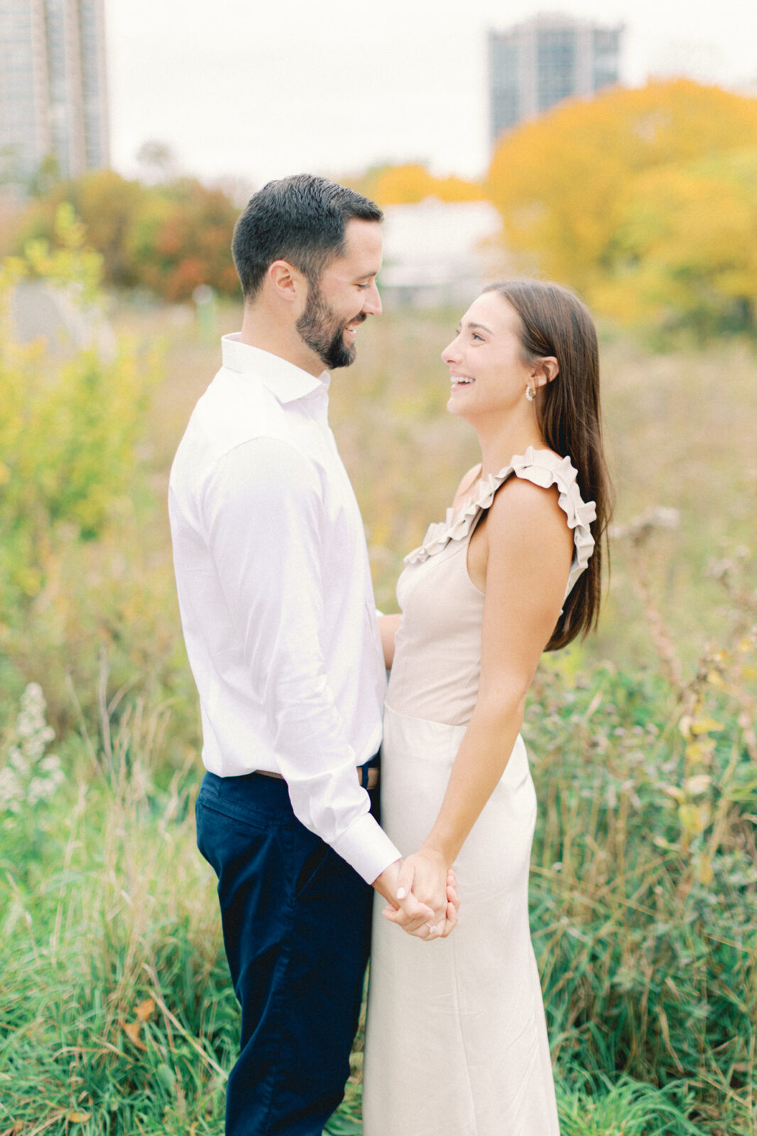 A Refined Fall Engagement in Downtown Chicago | Cat + Joe